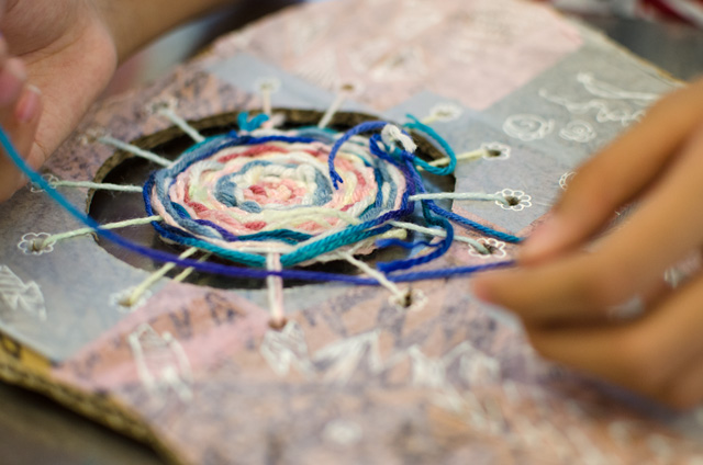 Circle Weaving Art Project for Elementary Students